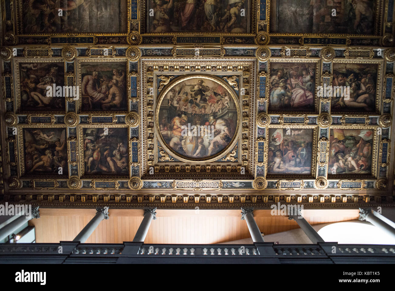 Cinquecento vasari hi-res stock photography and images - Alamy