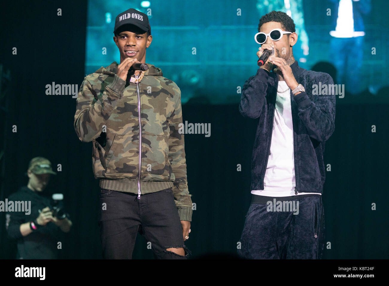 Hoodie allen rapper hi-res stock photography and images - Alamy