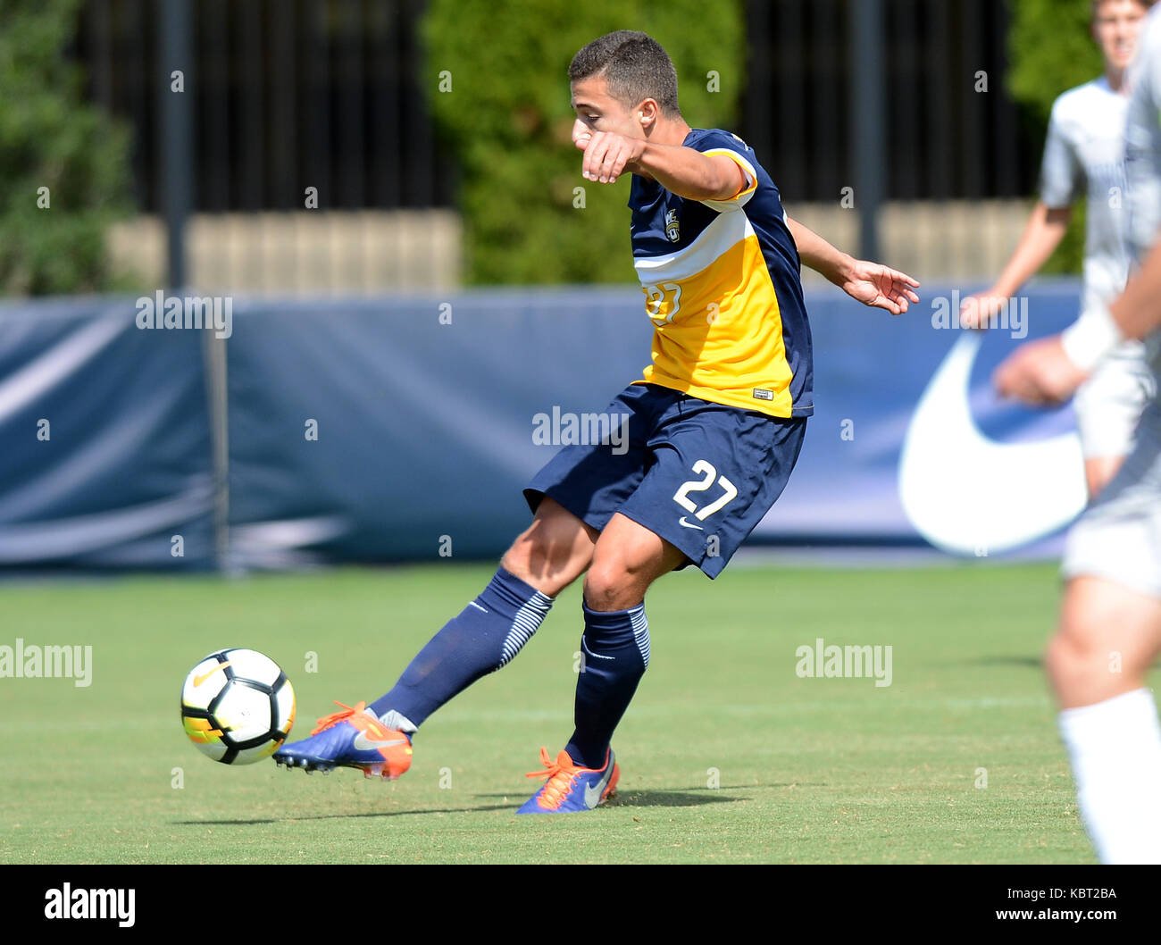 Washington, DC, USA. 30th Sep, 2017. 20170930 - Marquette forward DIEGO ...