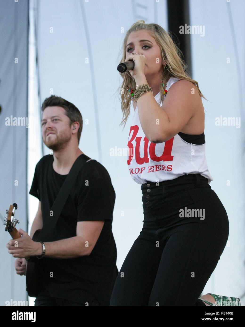 Las Vegas, NV, USA. 30th Sep, 2017. on stage for Route 91 Harvest ...