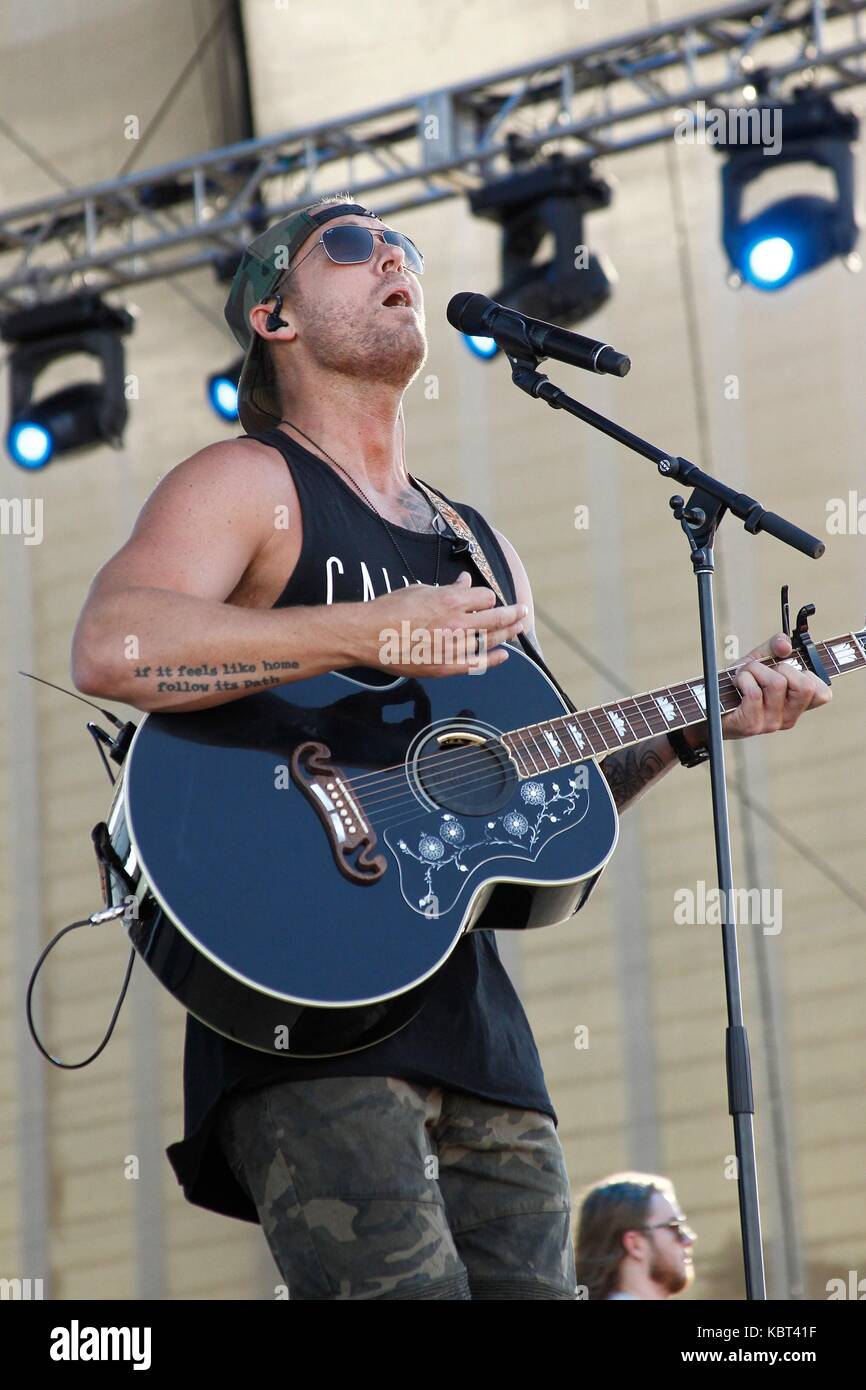 Las Vegas, NV, USA. 30th Sep, 2017. Brett Young on stage for Route 91 ...