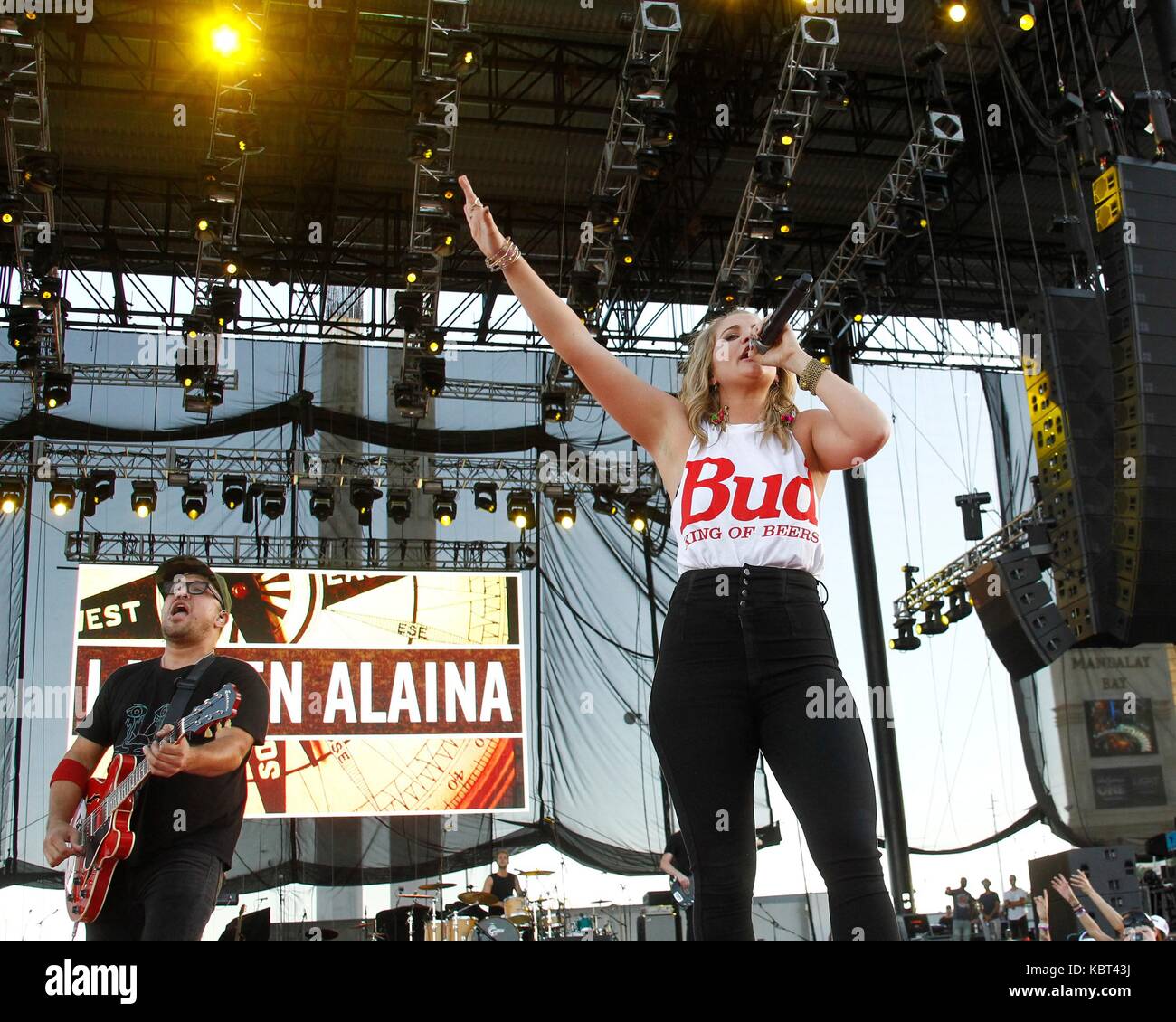 Las Vegas, NV, USA. 30th Sep, 2017. Lauren Alaina on stage for Route 91 ...