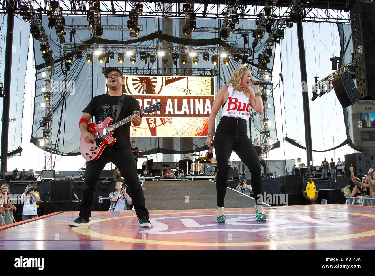 Las Vegas, NV, USA. 30th Sep, 2017. Lauren Alaina on stage for Route 91 ...