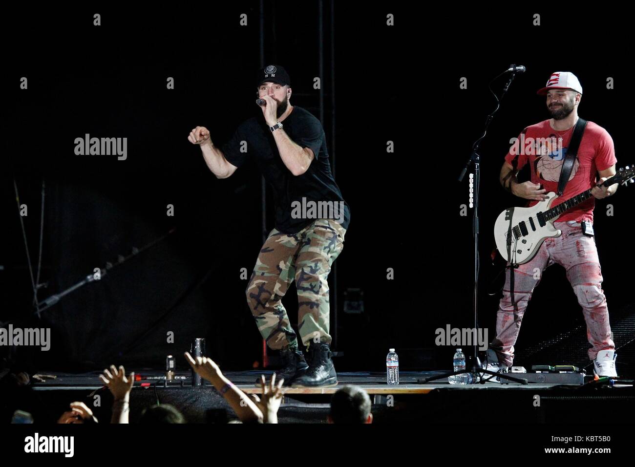 Las Vegas, NV, USA. 30th Sep, 2017. Sam Hunt on stage for Route 91 ...