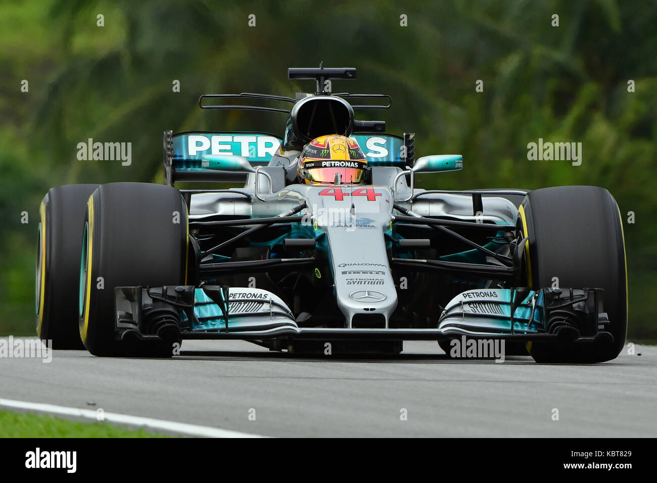 Lewis hamilton max verstappen 2017 hi-res stock photography and images ...