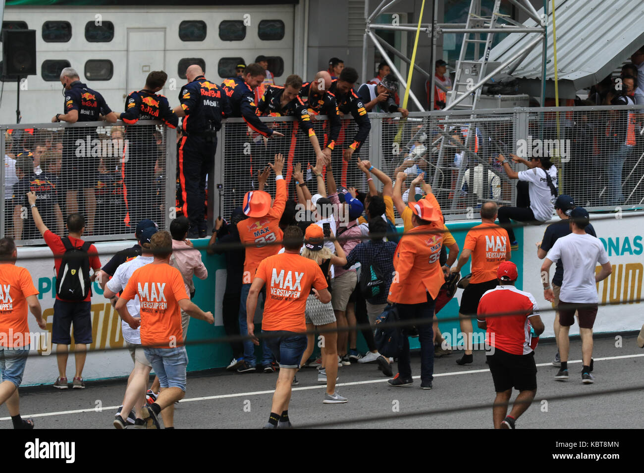 Renault formula 1 team hi-res stock photography and images - Alamy