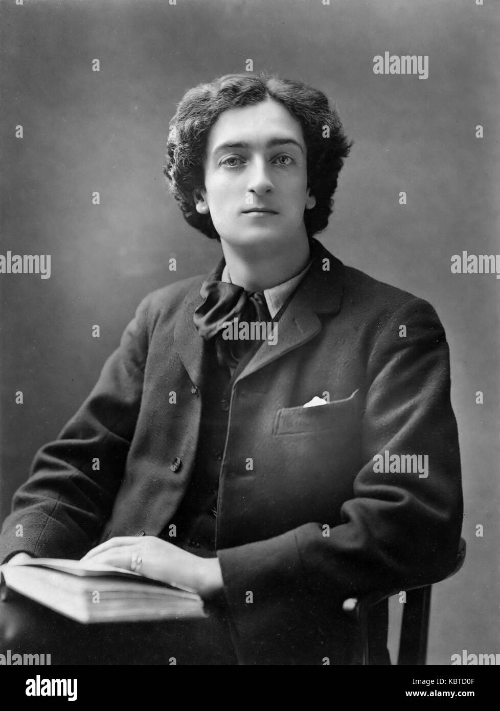 Alfred ellis hi-res stock photography and images - Alamy