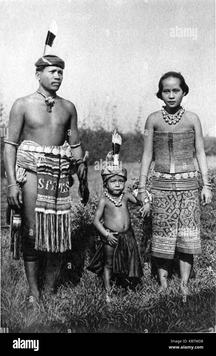 Dayak family hi-res stock photography and images - Alamy