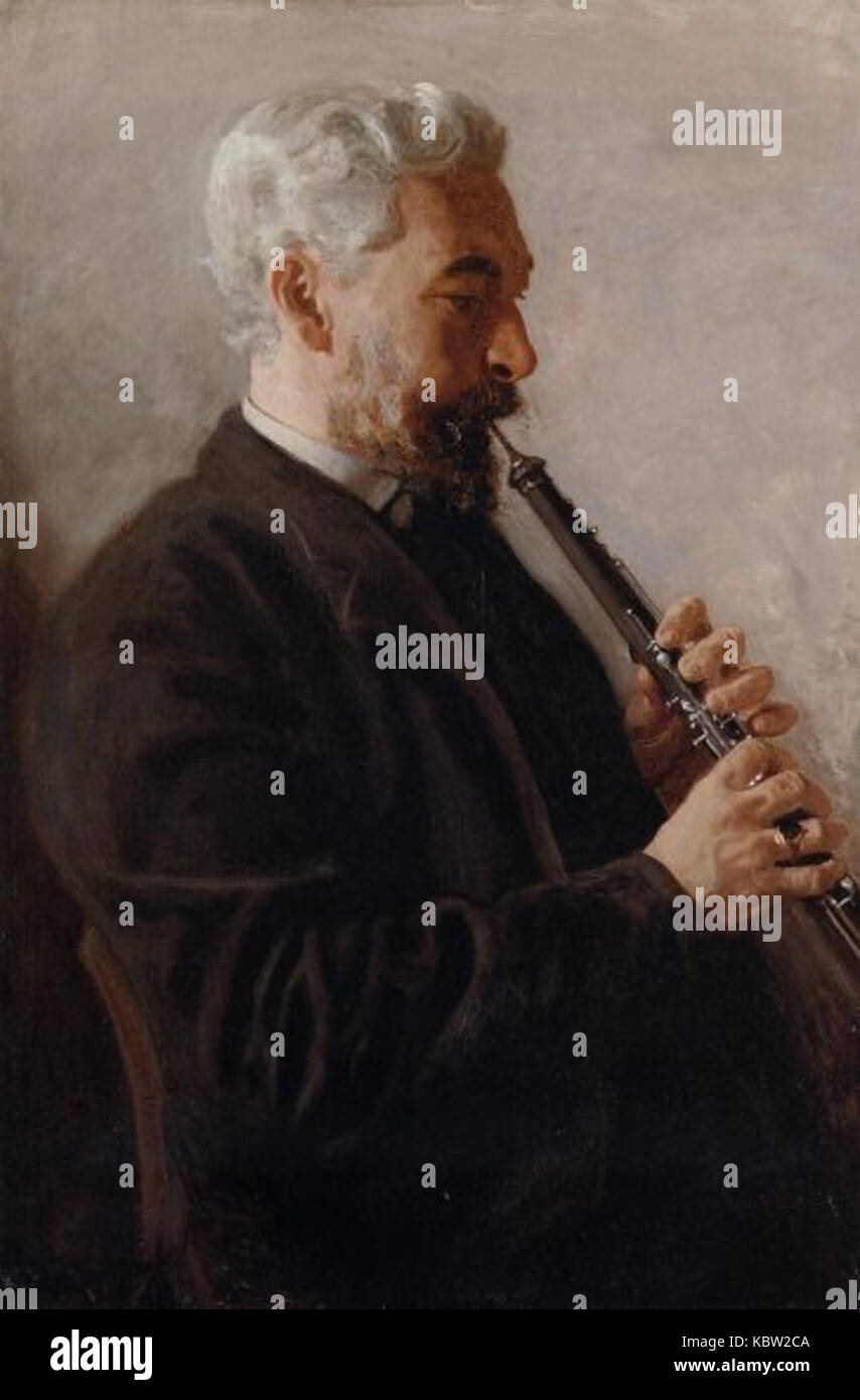 Oboe player hi-res stock photography and images - Alamy