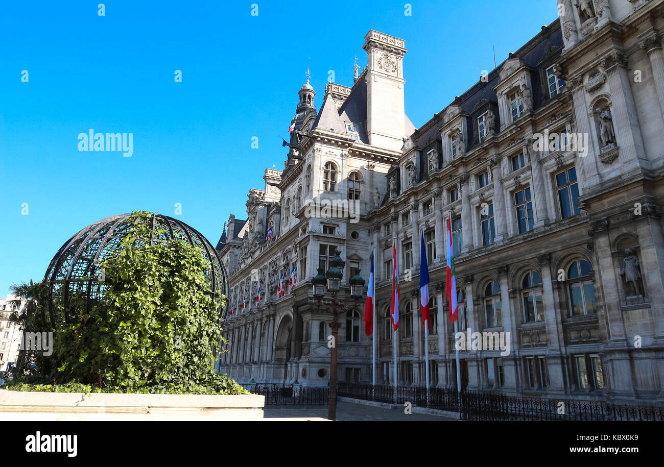 French renaissance art hall of art hi-res stock photography and images ...
