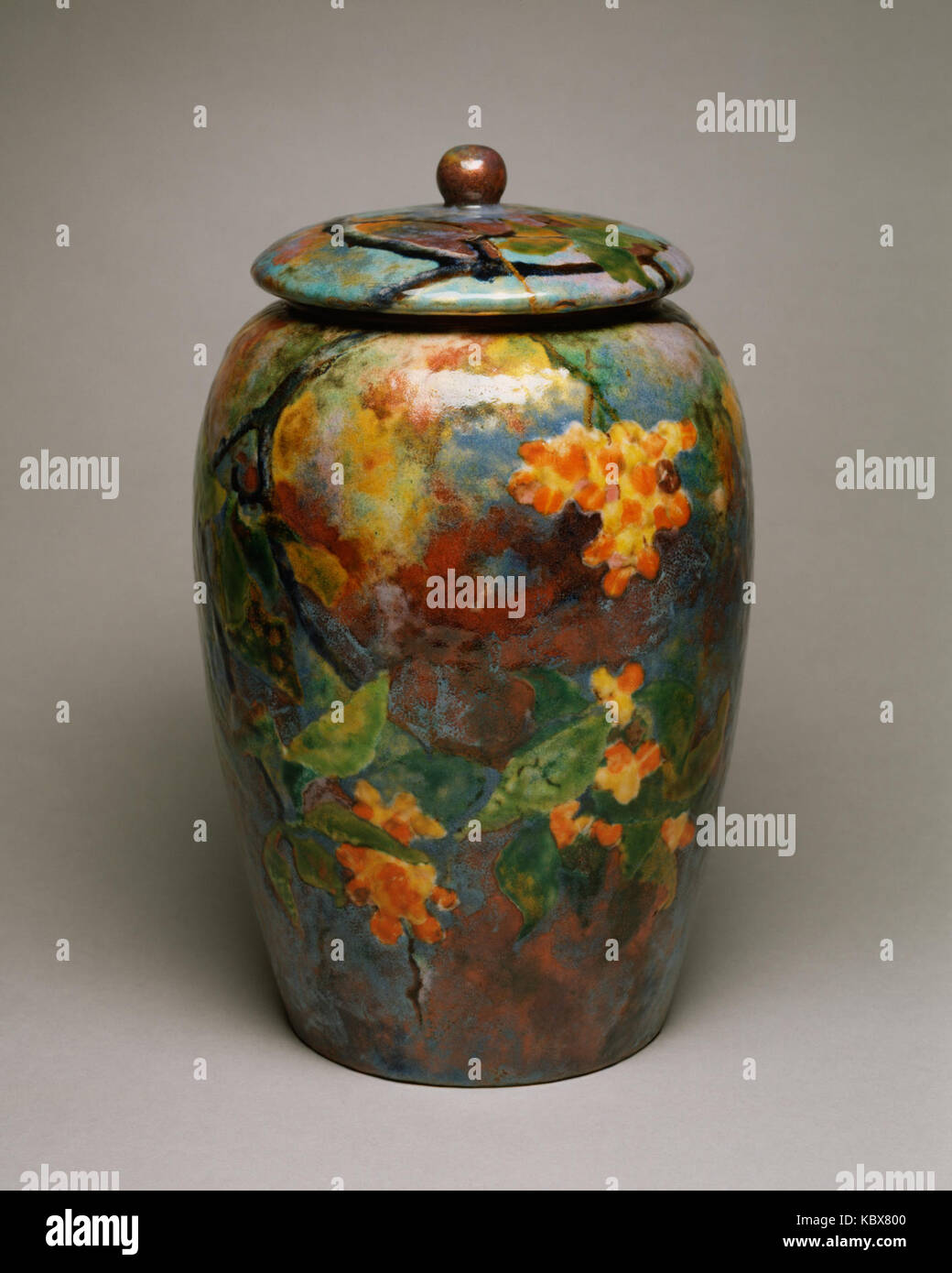 Tiffany and Company Covered Jar Walters 44589 Profile Stock Photo - Alamy