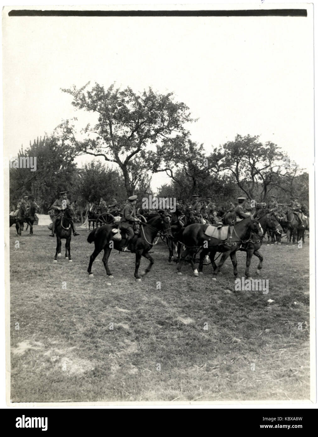 Royal field artillery hi-res stock photography and images - Alamy