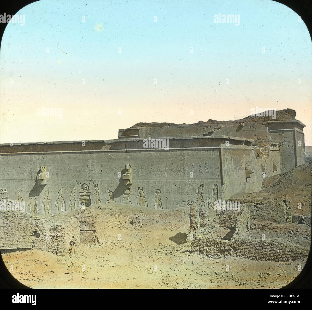 Denderah illustration hi-res stock photography and images - Alamy