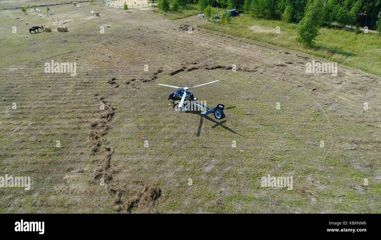 Helicopter landing firefighters hi-res stock photography and images - Alamy