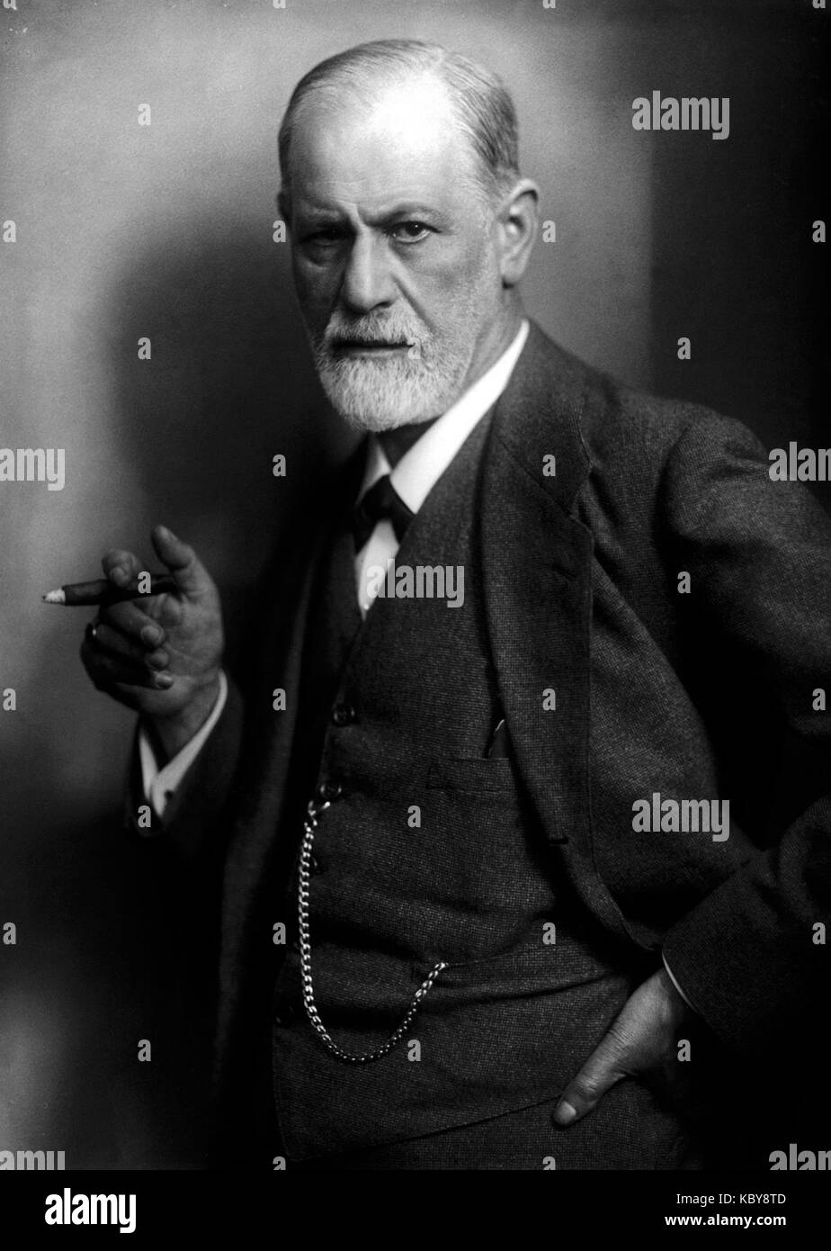 Sigmund freud hi-res stock photography and images - Alamy