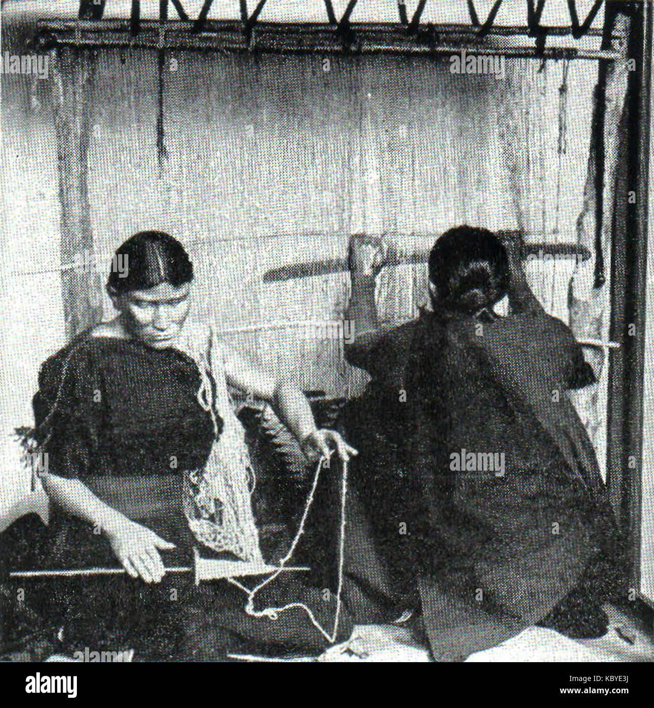 NSRW Story of Wool weaving a Navaho blanket Stock Photo - Alamy