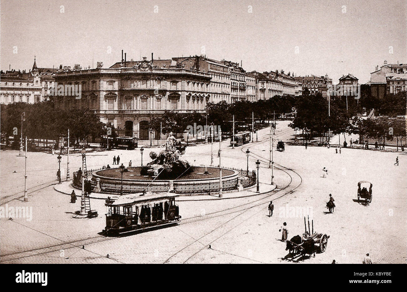 Historic image shows plaza hi-res stock photography and images - Alamy