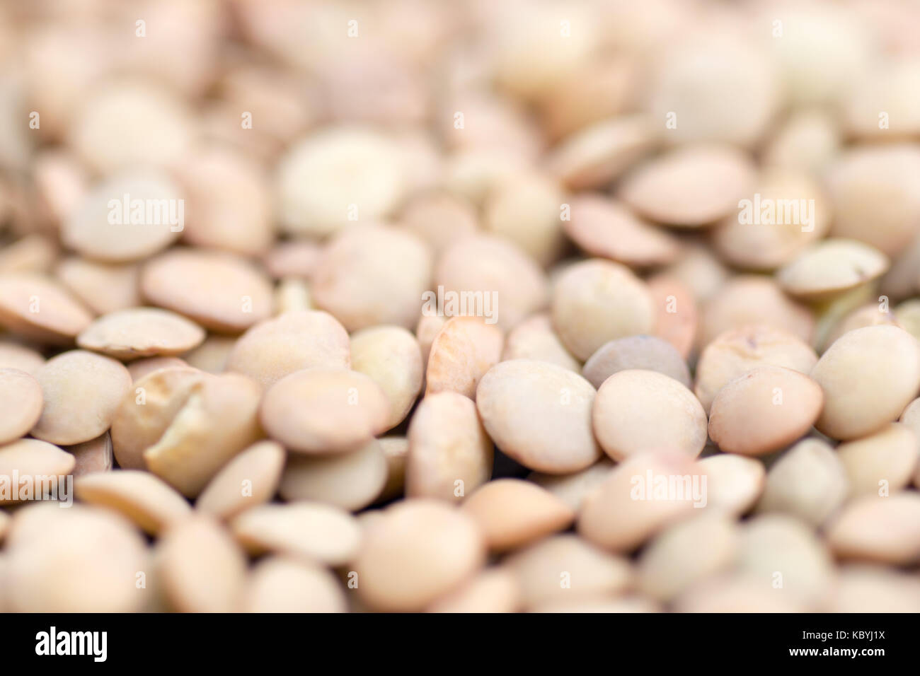 Dry peas close up Stock Photo - Alamy