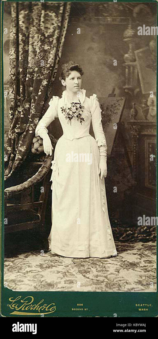 Edith Randolph Warner in wedding dress, Washington, ca 1890 (LAROCHE ...