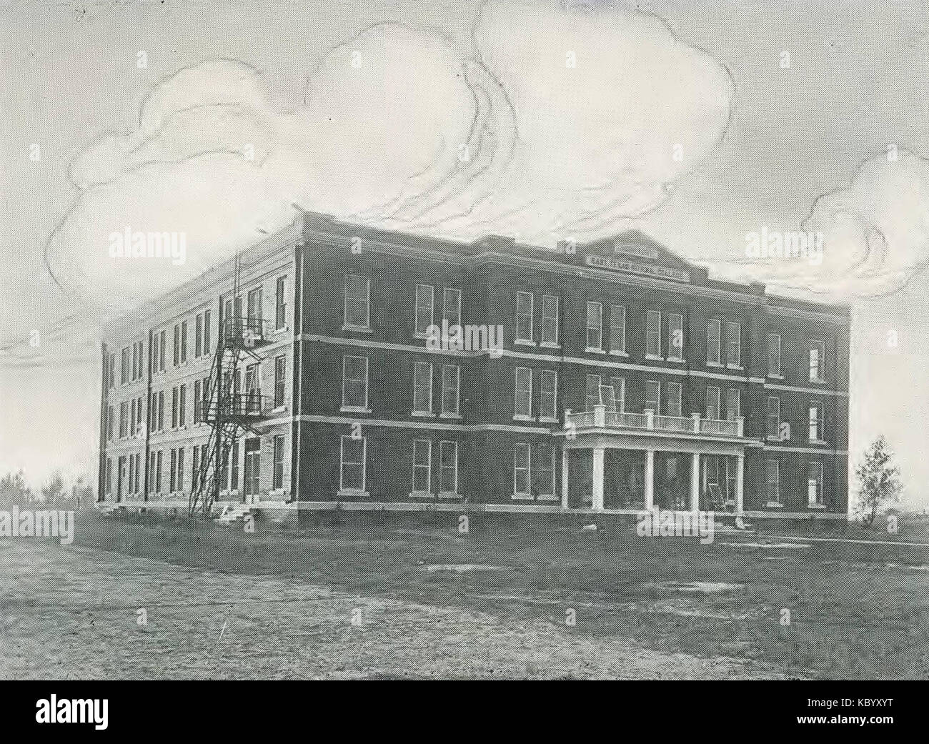 Female students dormitory hi-res stock photography and images - Alamy