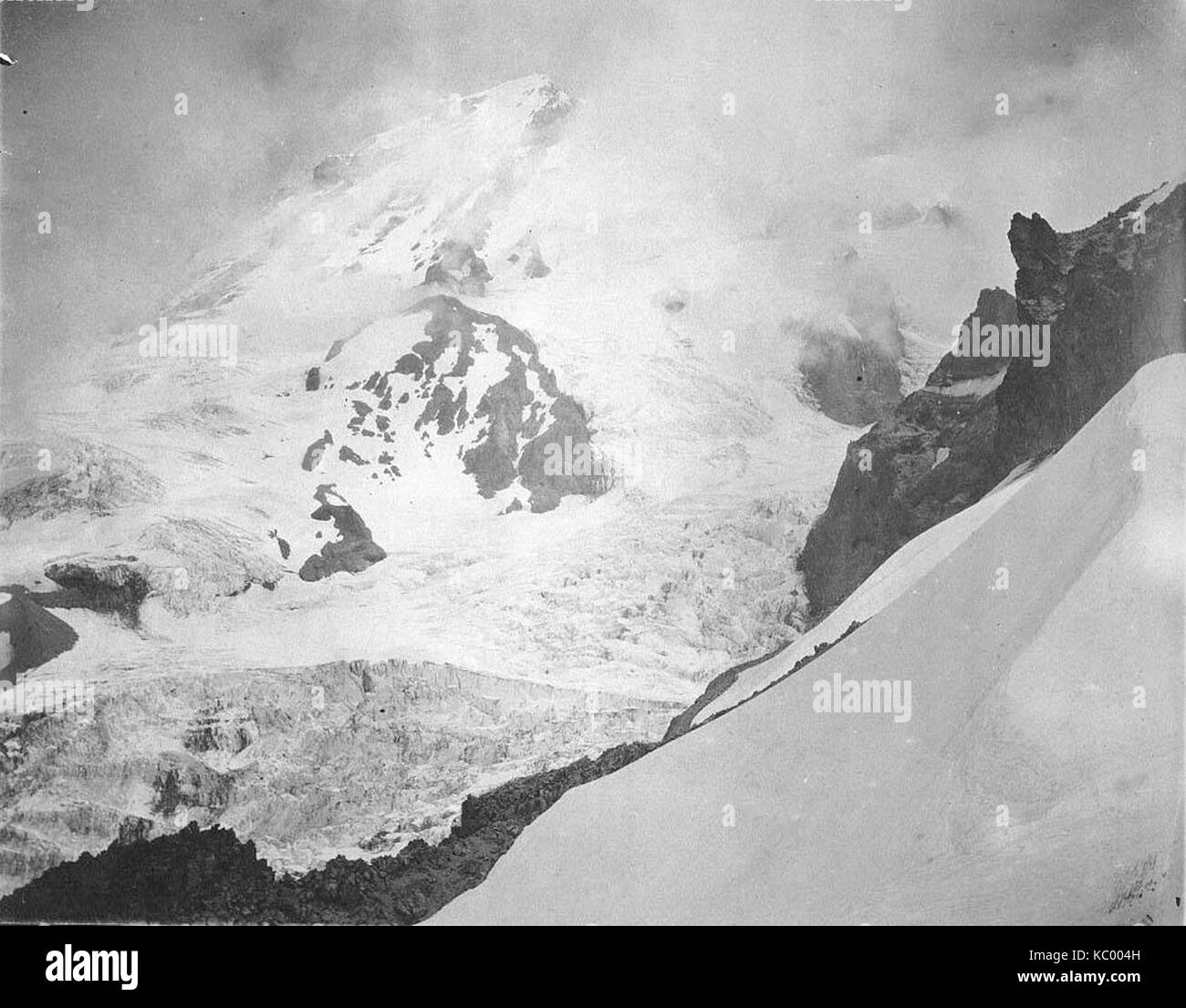 South Mowich Glacier, west side of Mount Rainier, July 1897 (SARVANT 10 ...