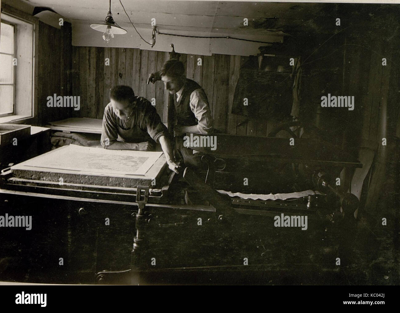 Lithographic printing press hi-res stock photography and images - Alamy