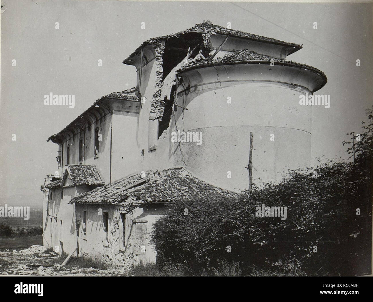 Collalto castle hi-res stock photography and images - Alamy