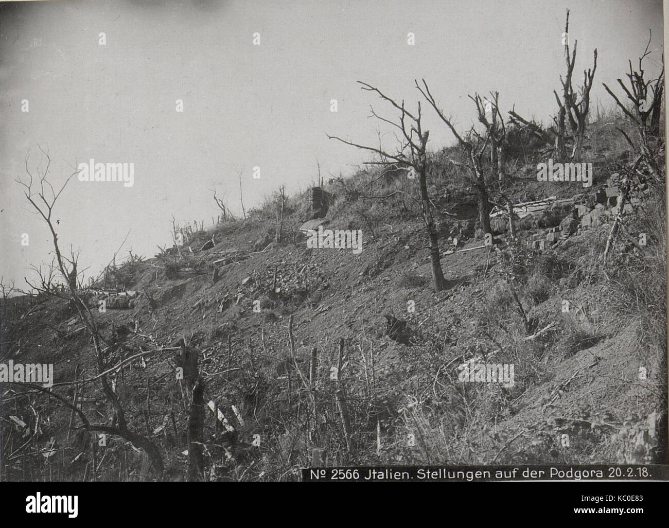 Trench first world war italy hi-res stock photography and images - Alamy