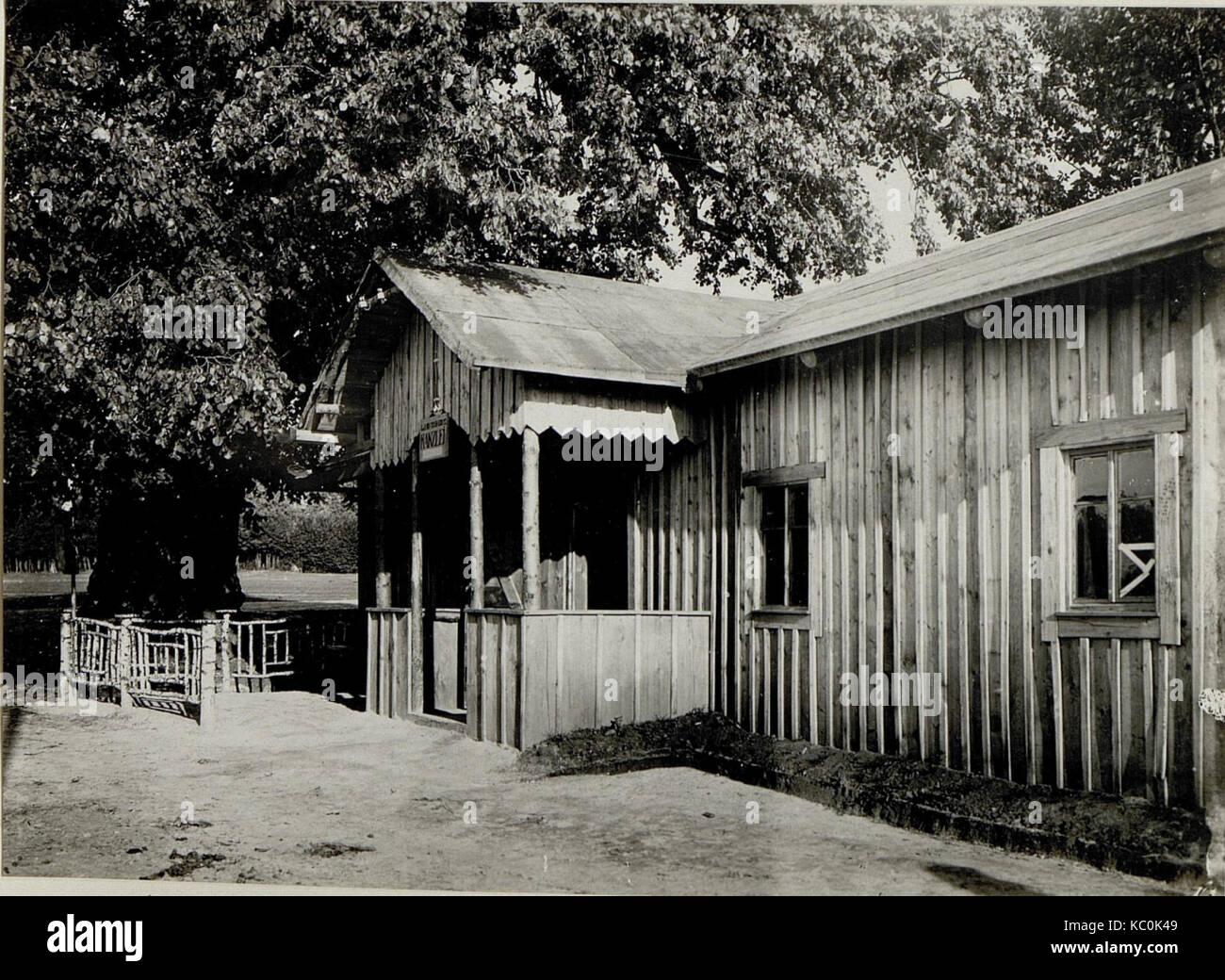 This image refers to a barrack of the 5th Corps Command located in ...