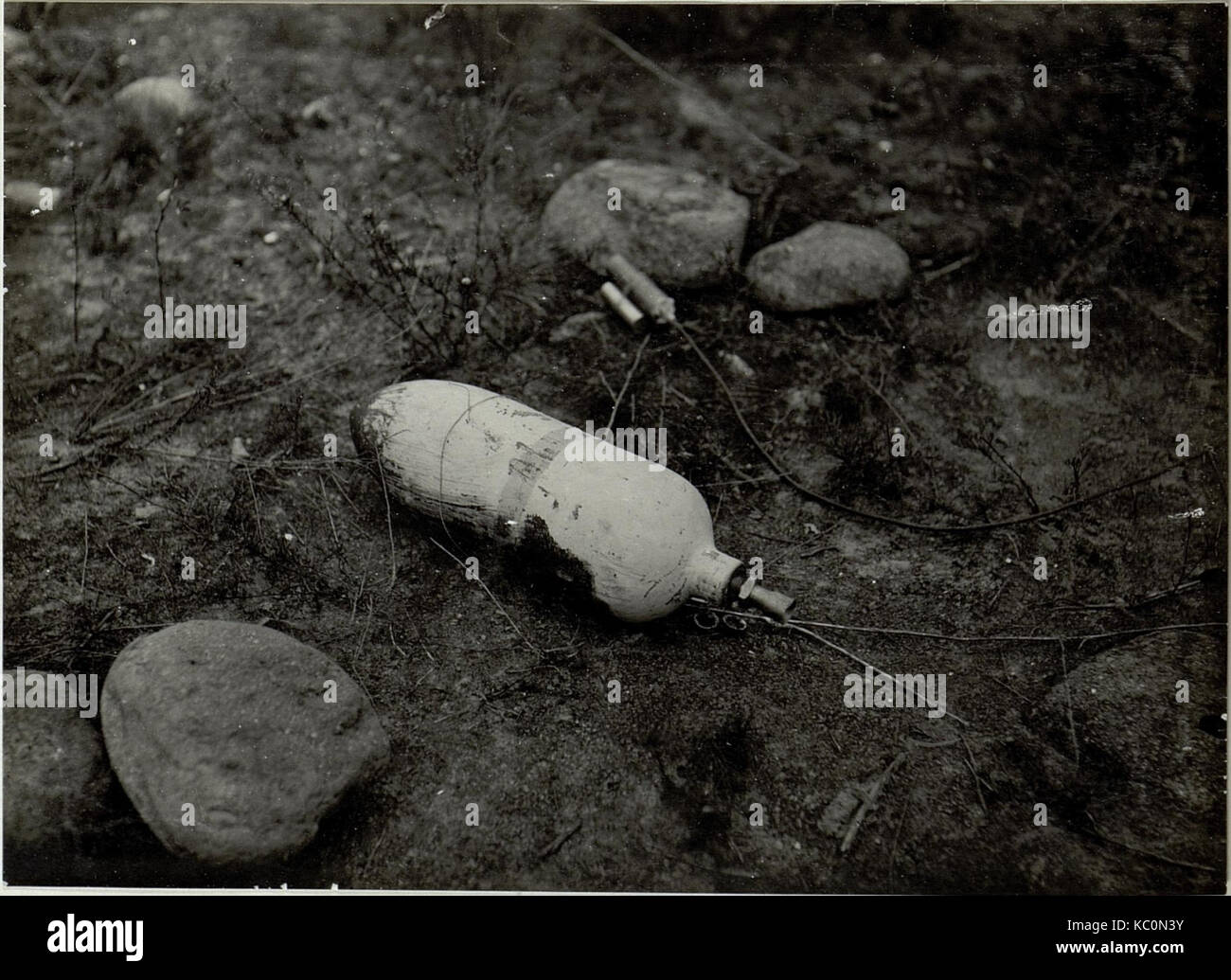 Nichtexplodierte feindliche Fliegerbombe (BildID 15520002 Stock Photo ...