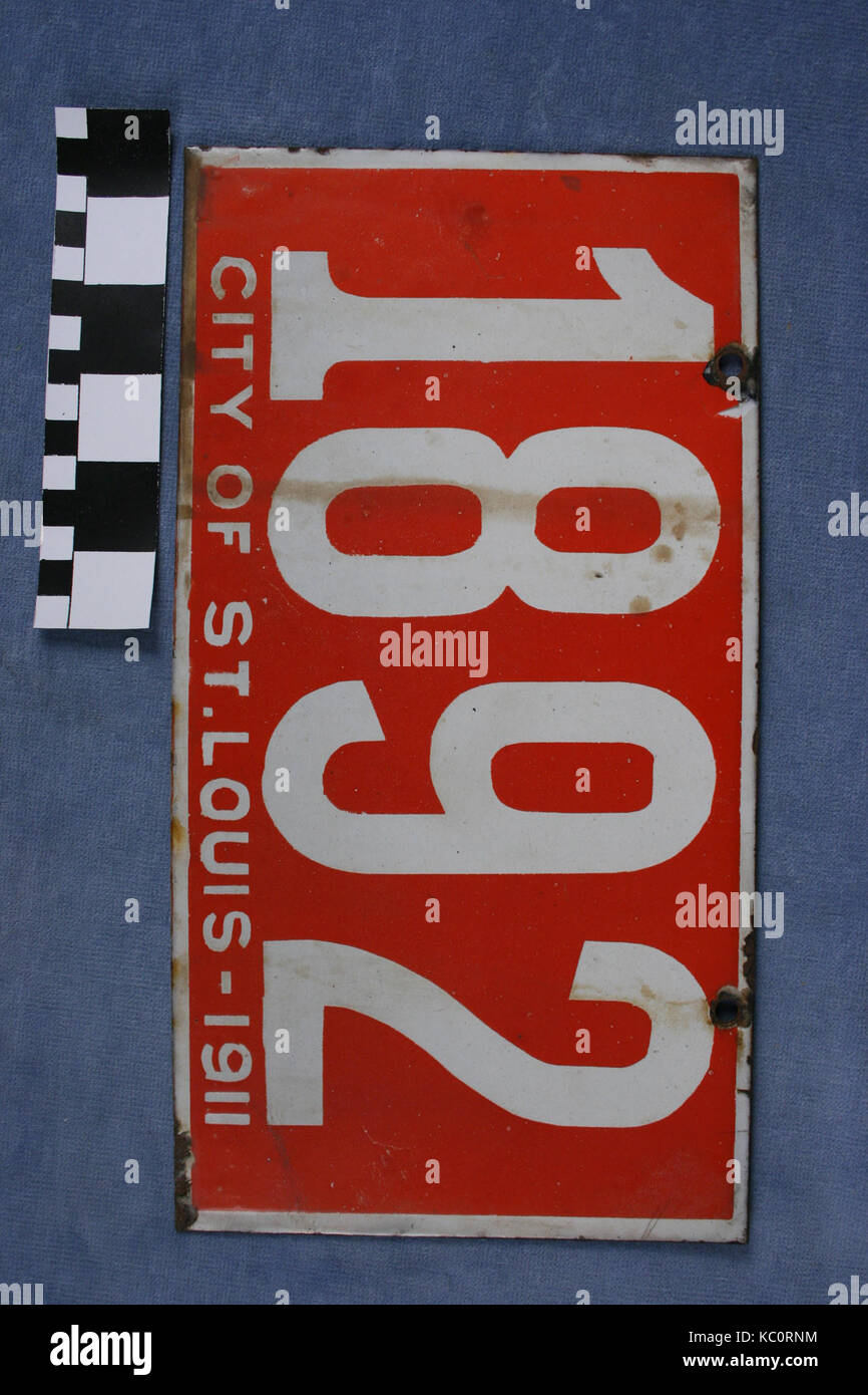 1892 City of St. Louis Enameled License Plate Stock Photo - Alamy
