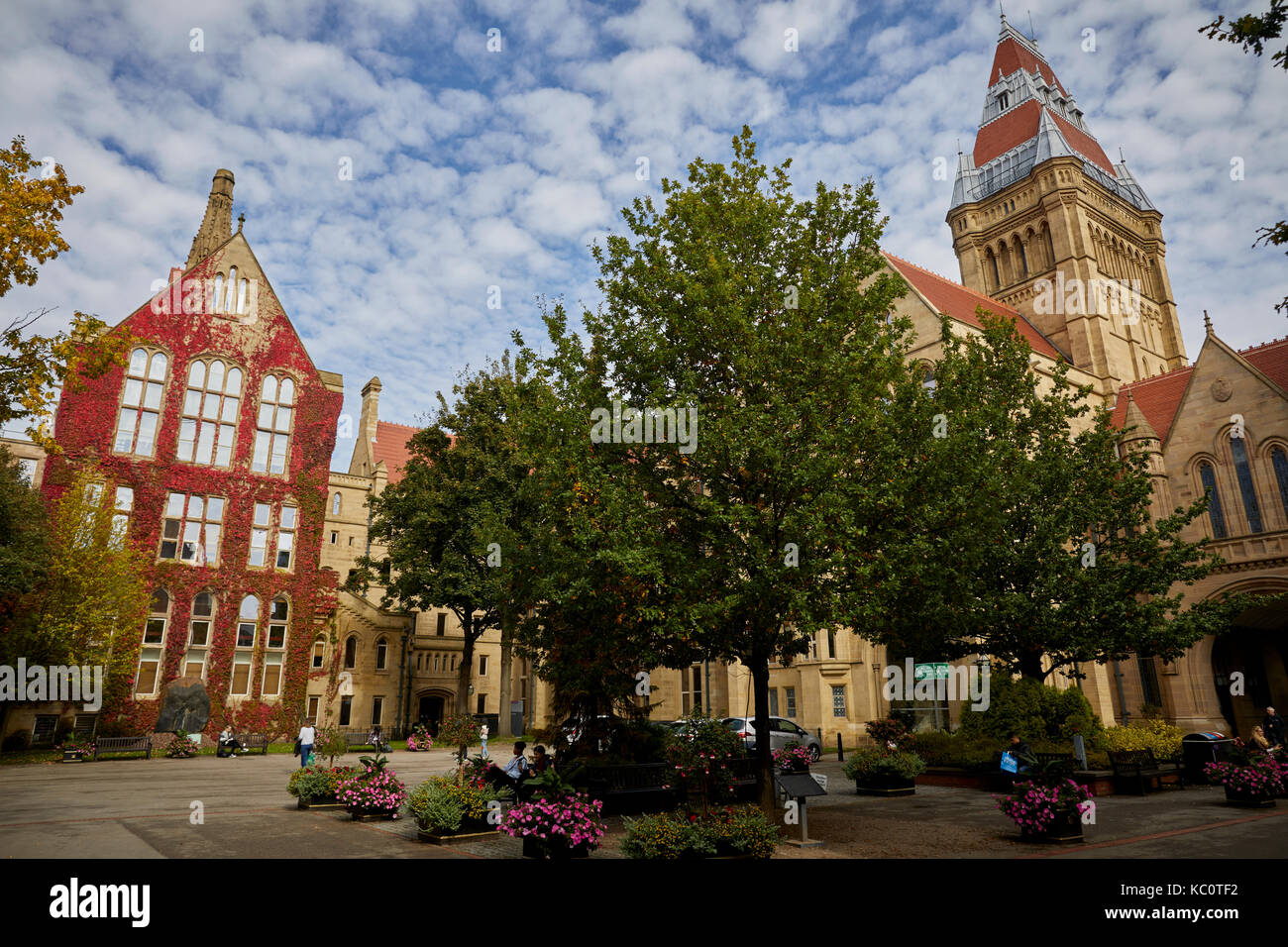 Beyer building the university of manchester hi-res stock photography ...