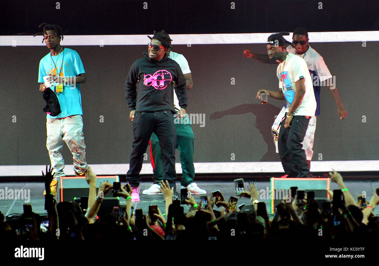 Bryson Tiller 'Set It Off Tour' concert at Watsco Center in Coral ...