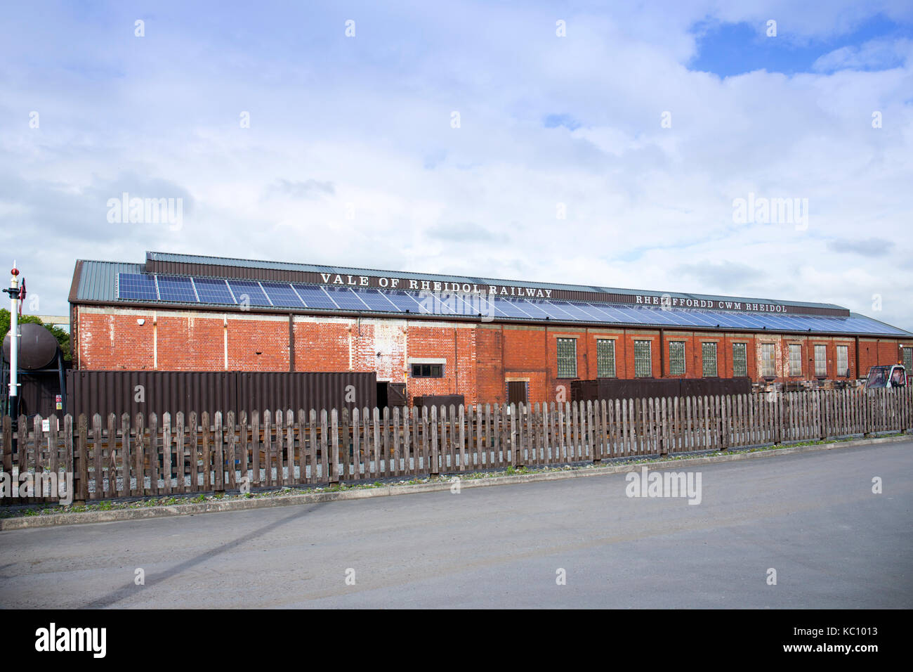 Aberystwyth town station hi-res stock photography and images - Alamy