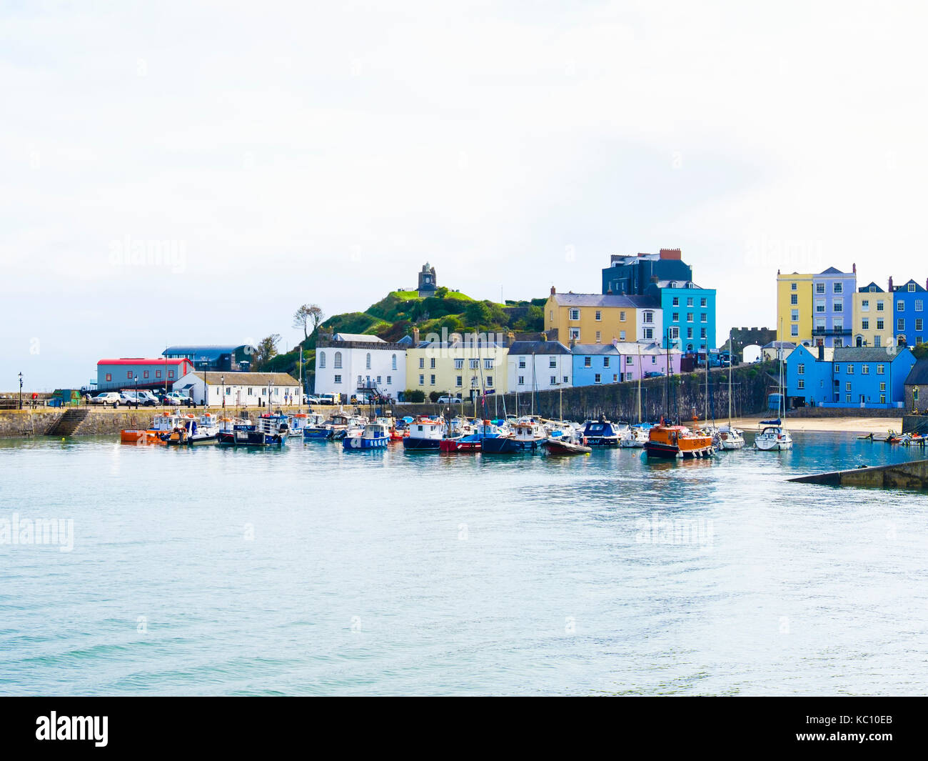 Tenby old town hi-res stock photography and images - Alamy