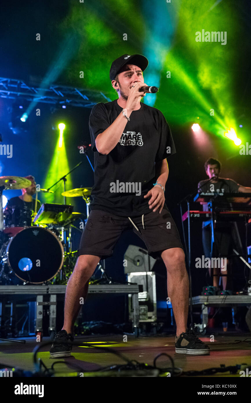 Festival Mare de Agosto at Praia Formosa - Day 1 Featuring: Pau Lobo ...