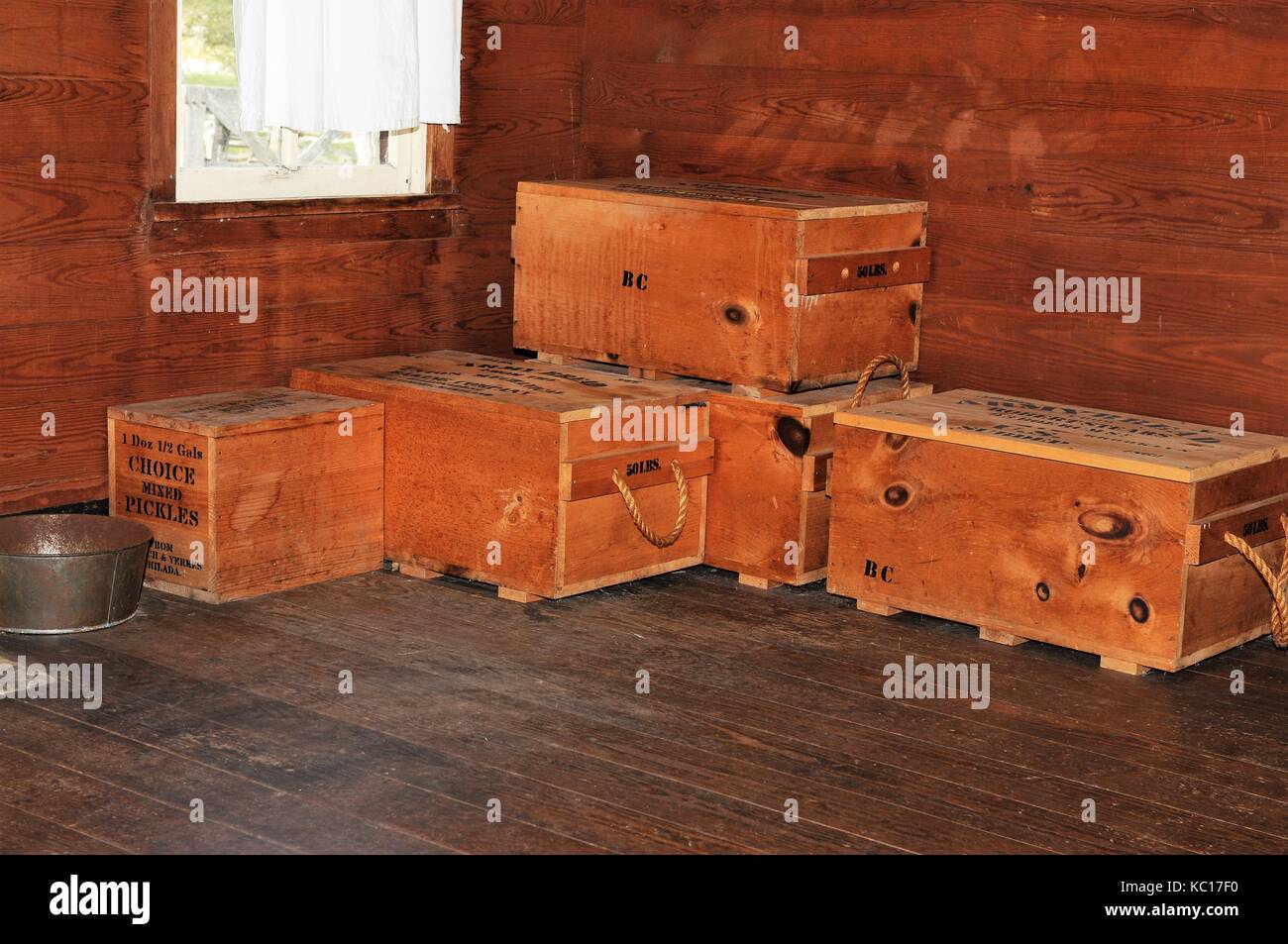 Food ration crates for union soldiers at the Elkhorn Tavern, Pea Ridge ...