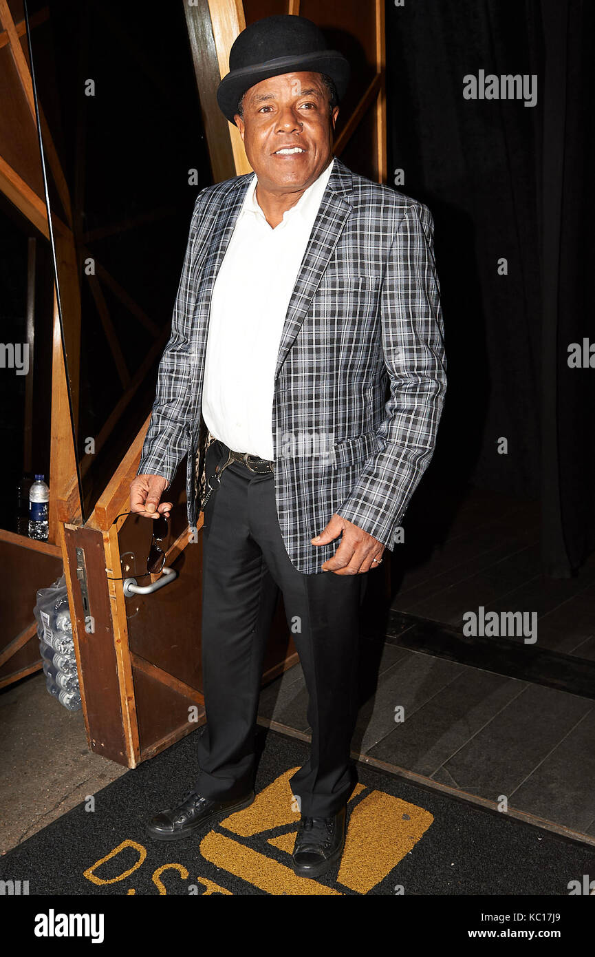 Celebs arrive at DSTRKT for Tito Jackson's album launch party and ...