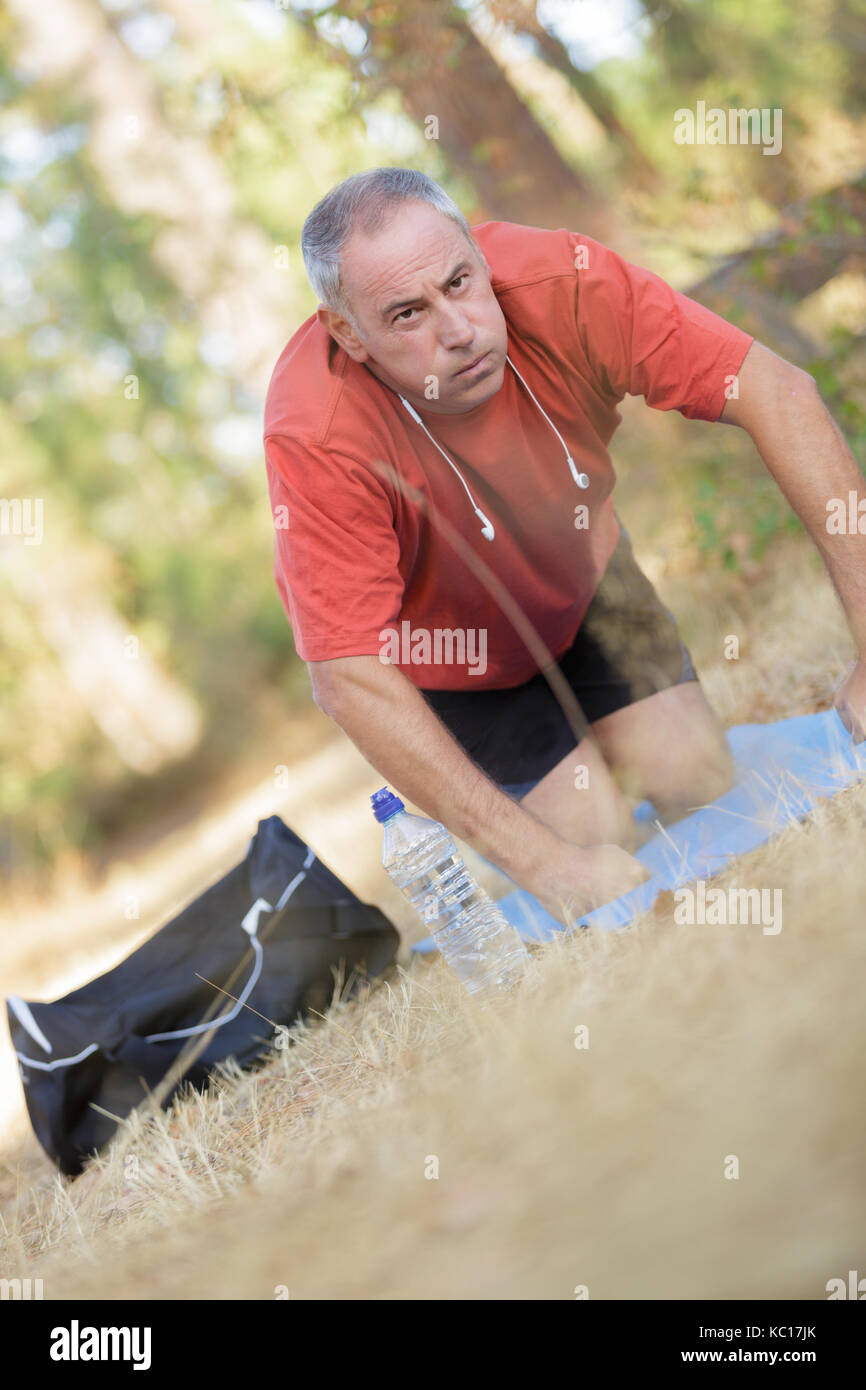 Middle aged man workout hi-res stock photography and images - Alamy