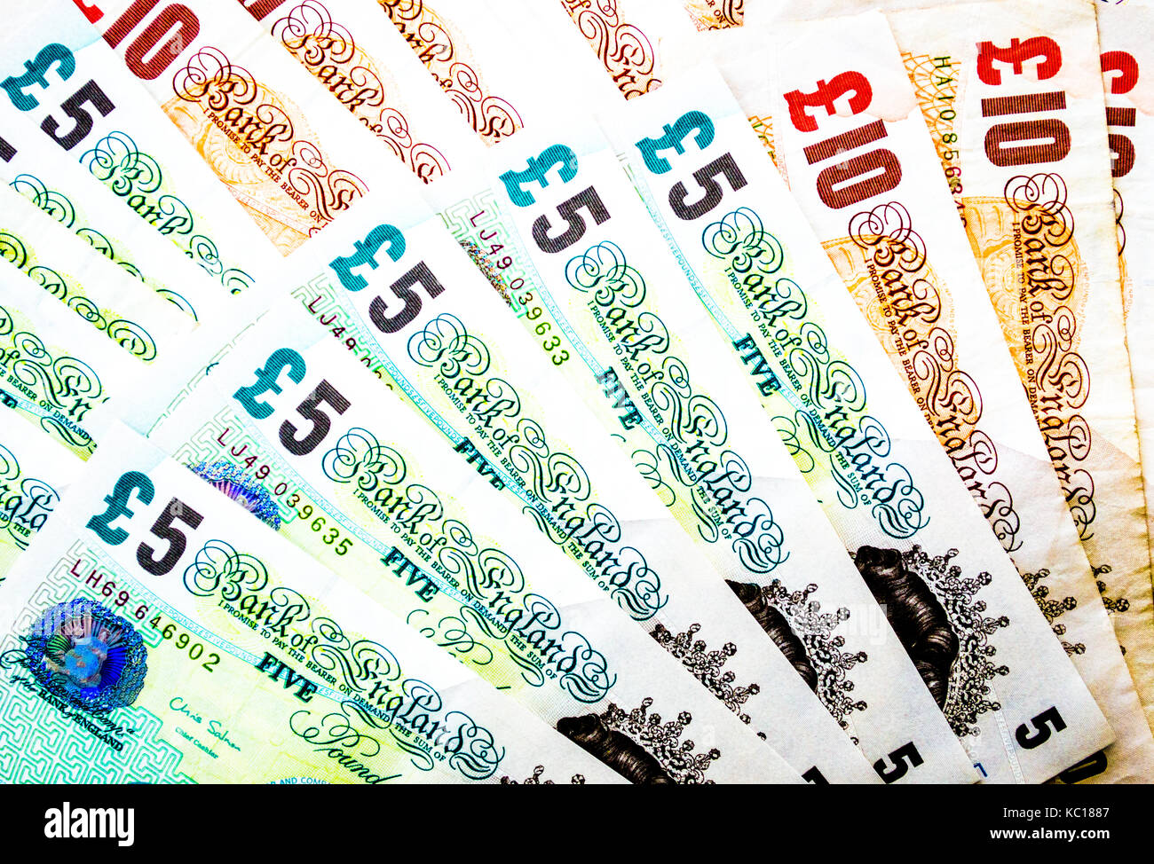 full frame of British pounds fanned out Stock Photo - Alamy