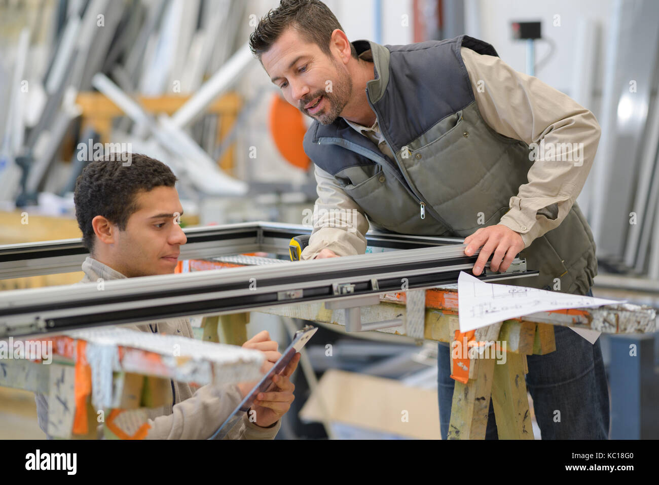 Fabrication specialist hi-res stock photography and images - Alamy