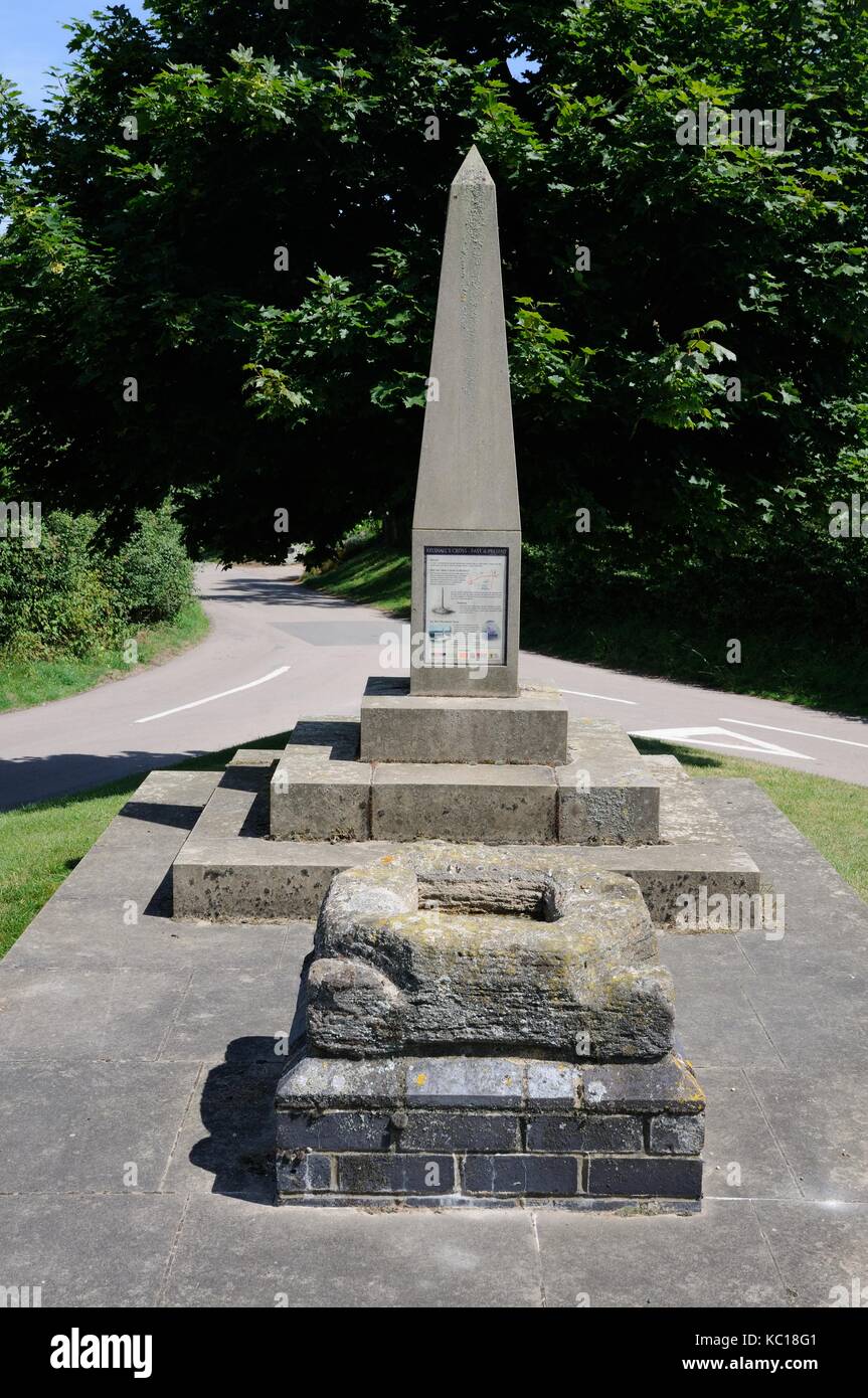 Old Cross Base, The New Millennium Cross, Kelshall, Hertfordshire Stock ...
