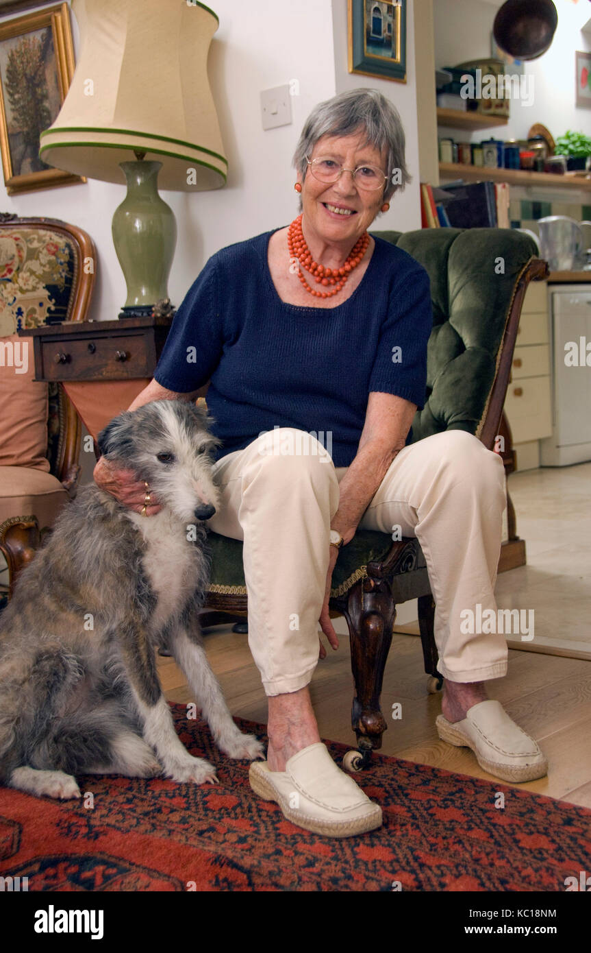 Anna Del Conte High Resolution Stock Photography and Images - Alamy