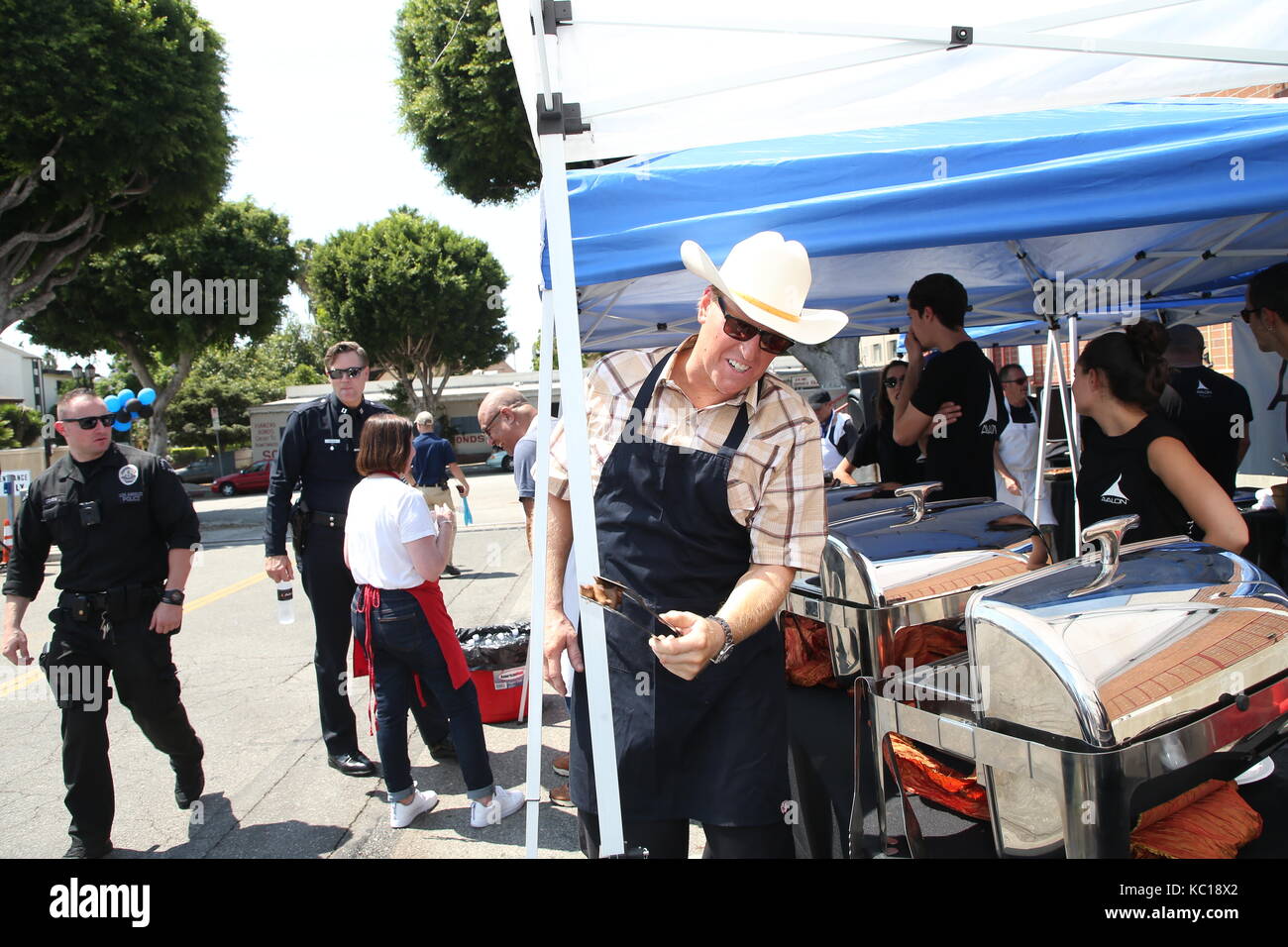 23rd Annual LAPD and LAFD Appreciation Day for police officers and ...