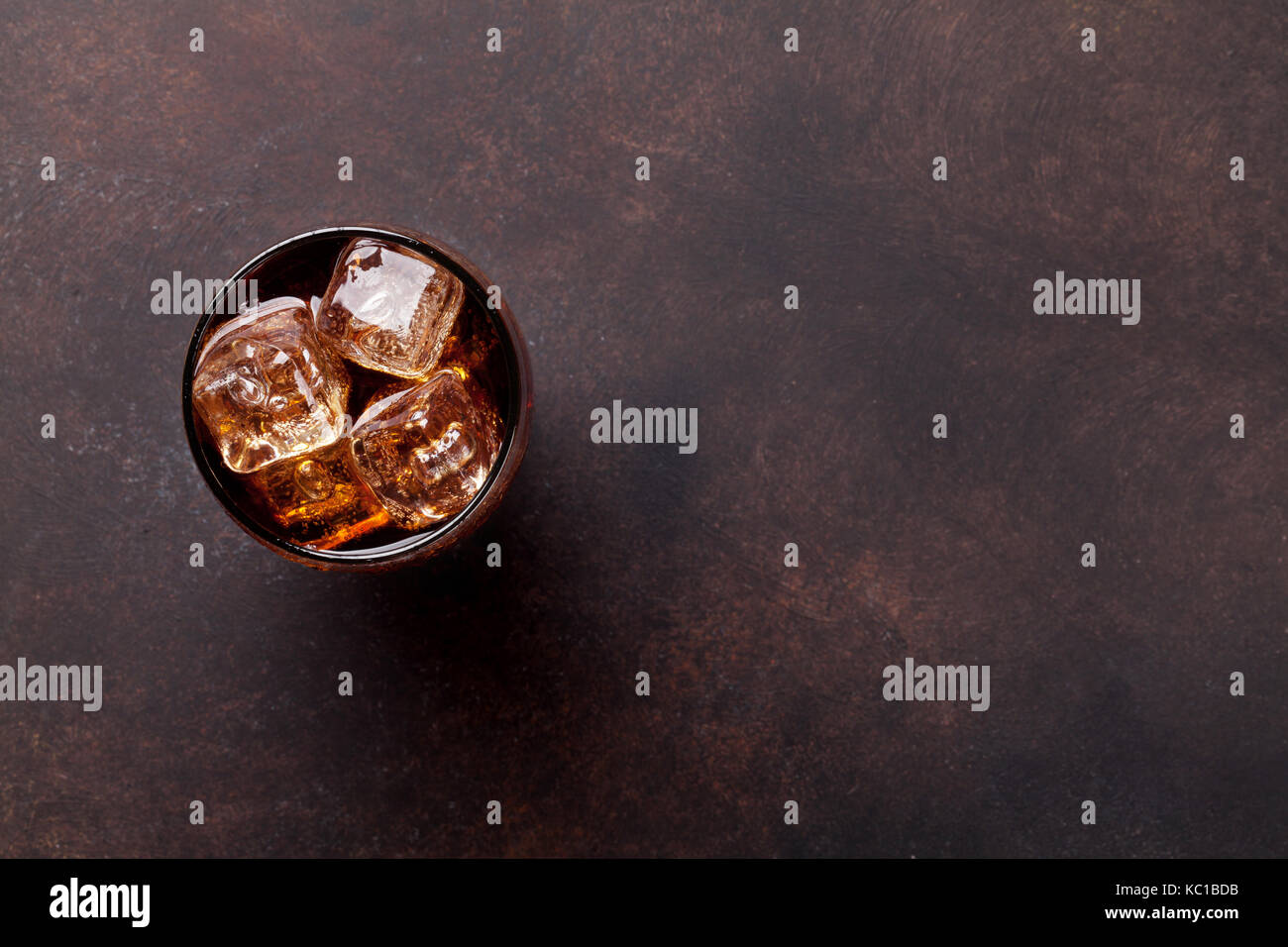 Cola glass with ice cubes. Top view with copy space Stock Photo - Alamy