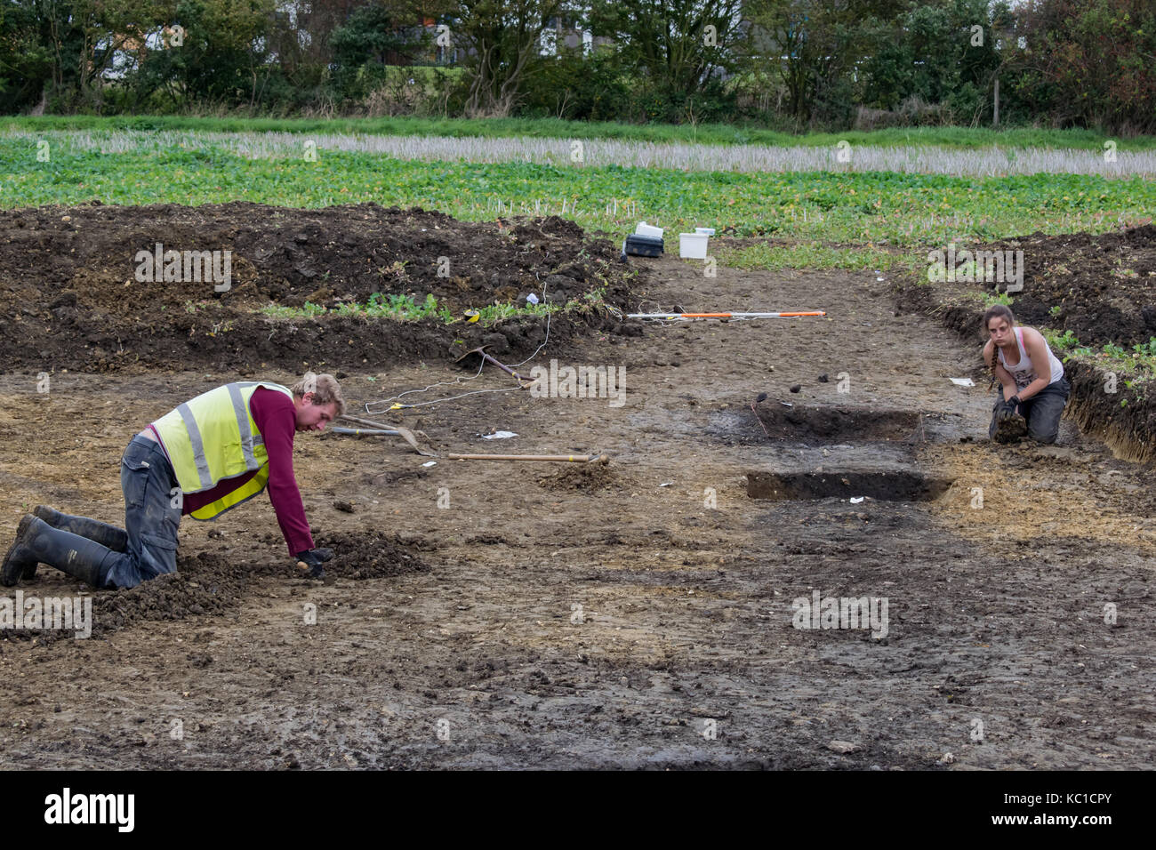 Archaeology fieldwork hi-res stock photography and images - Alamy