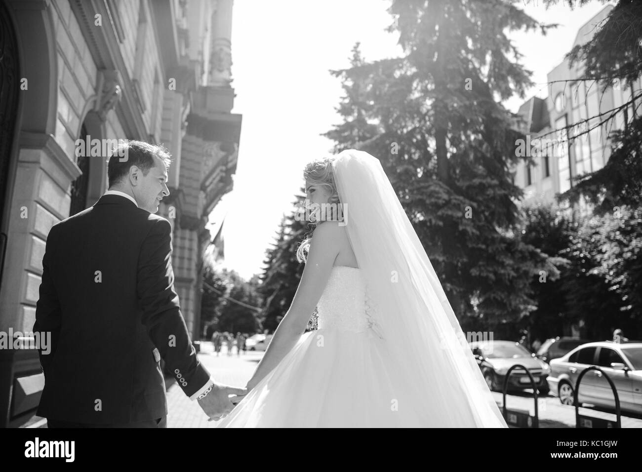 City couple fun Black and White Stock Photos & Images - Alamy