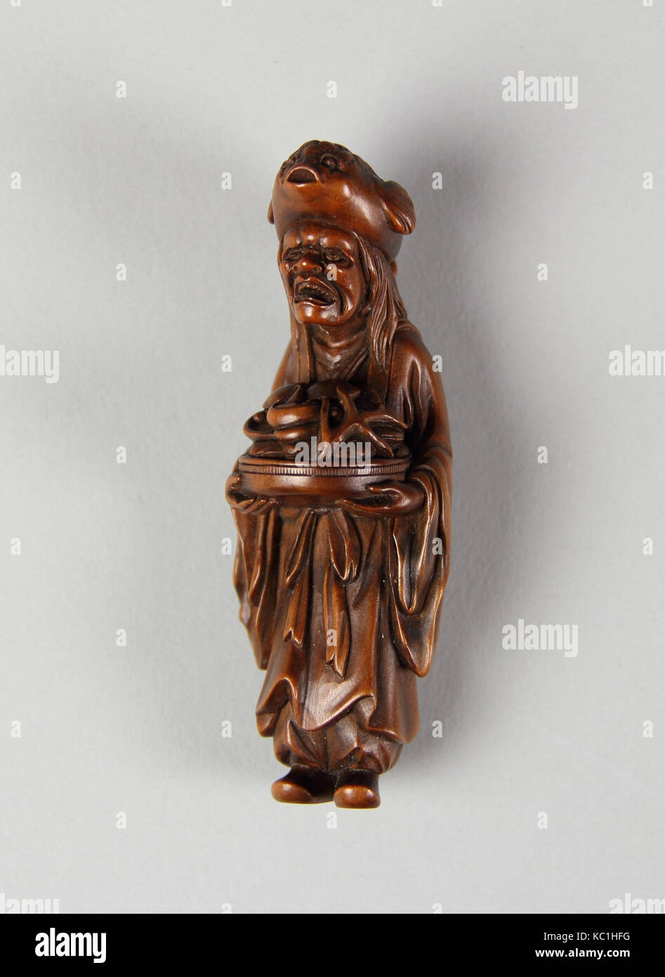 Netsuke: Daughter of Ryujin, the Dragon King of the Sea, 19th century ...