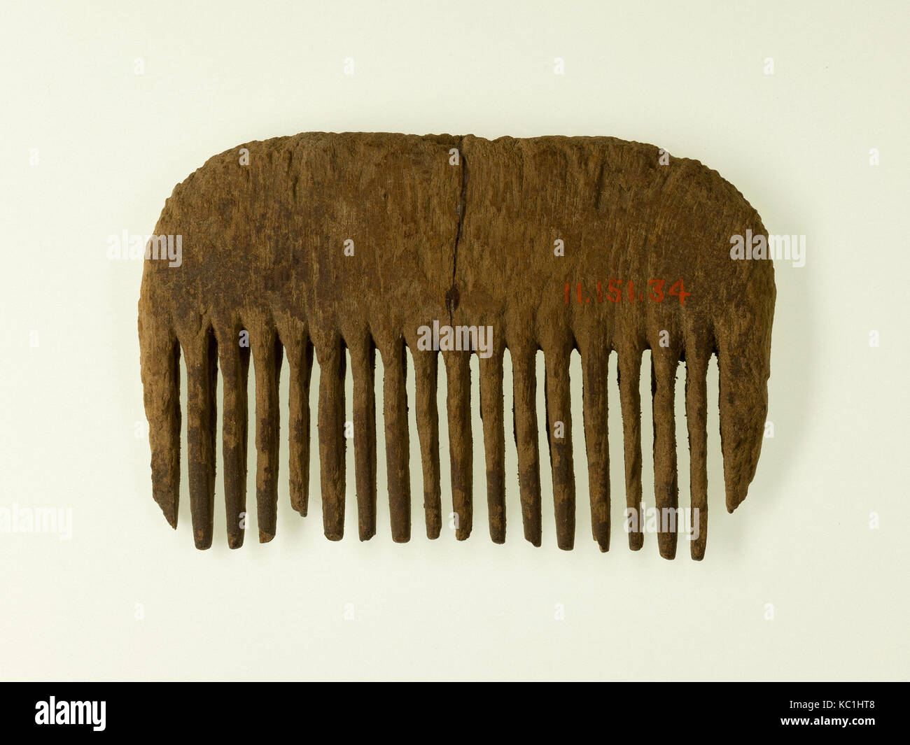 Comb, New Kingdom, Ramesside, Dynasty 19–20, ca. 1295–1070 B.C., From ...
