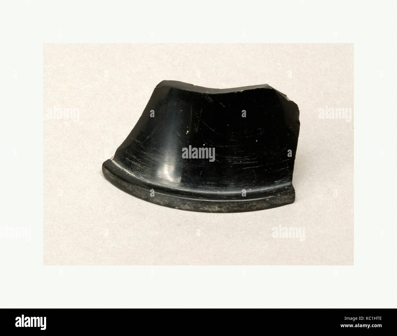 Obsidian vase hi-res stock photography and images - Alamy